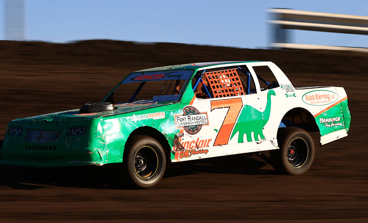 WAGNER SPEEDWAY KICKS OFF THE SEASON | Wagner Post