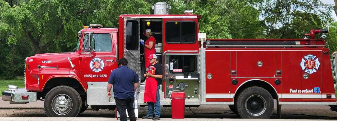 LAKE ANDES KICKS OFF FARMERS MARKET SEASON | Wagner Post