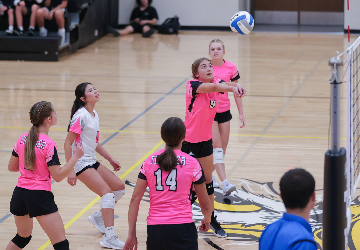 LADY THUNDER SUFFER TOUGH LOSSES | Wagner Post