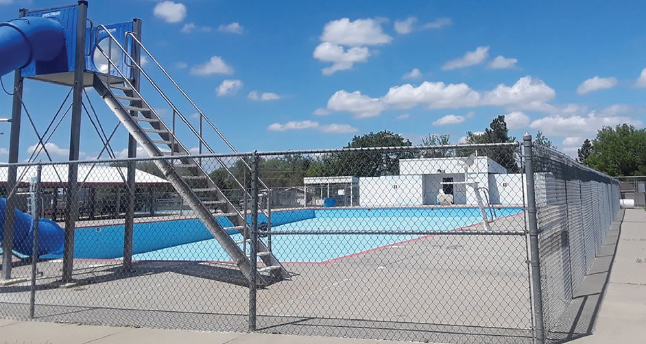 POOL PAST INTO THE PRESENT | Wagner Post